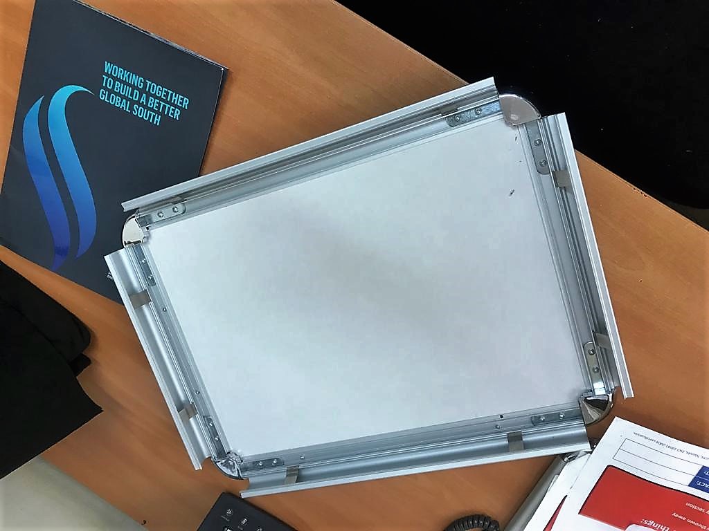 Snapper Frames/Poster Frames – Shopping Research Consultants